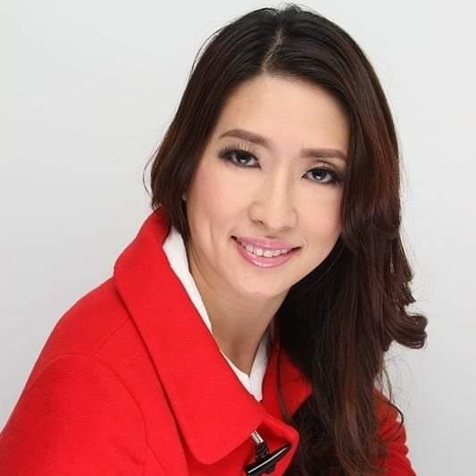 From Banker To Author | Weekly-Echo