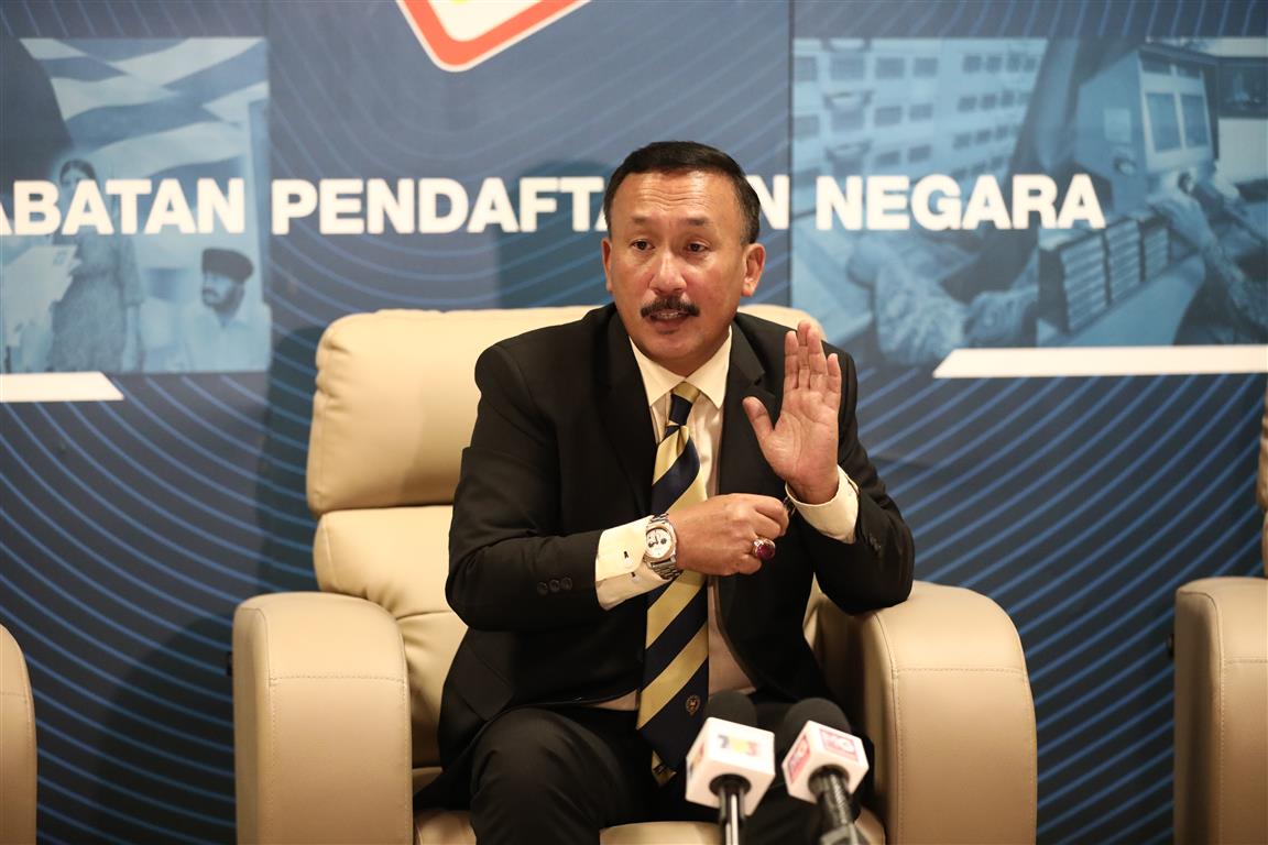 Inside help from NRD identified as one way MyKad is falsified | Weekly-Echo