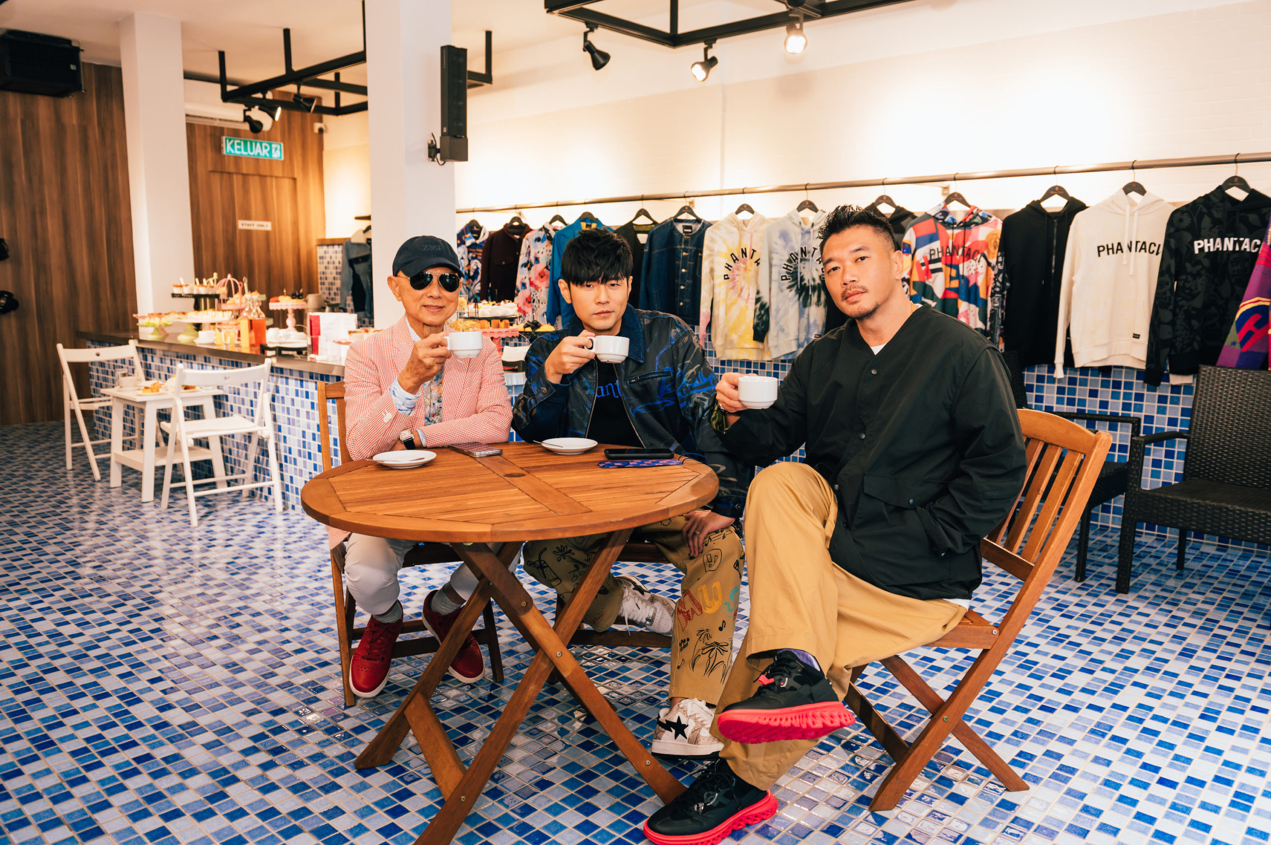 Taiwan’s Pop Idol Jay Chou, Fashion Icon Jimmy Choo meet at PHANTACi ...