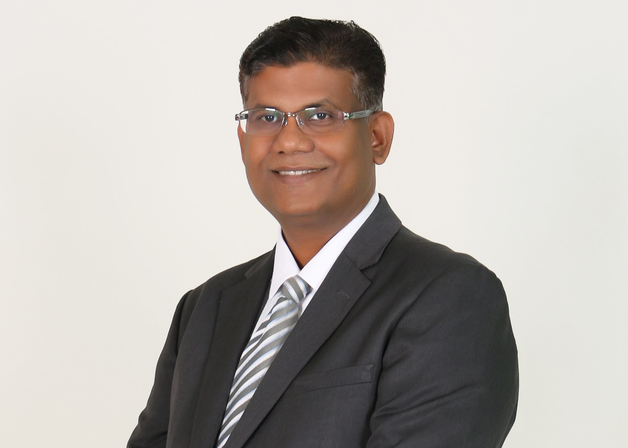 Push for mandatory halal cert for all restaurants in multiracial ...