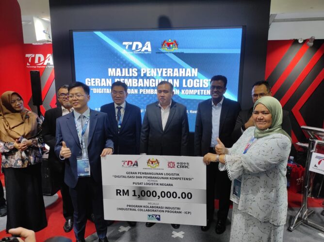 RM1 million logistics grant under ICP to boost transport sector ...